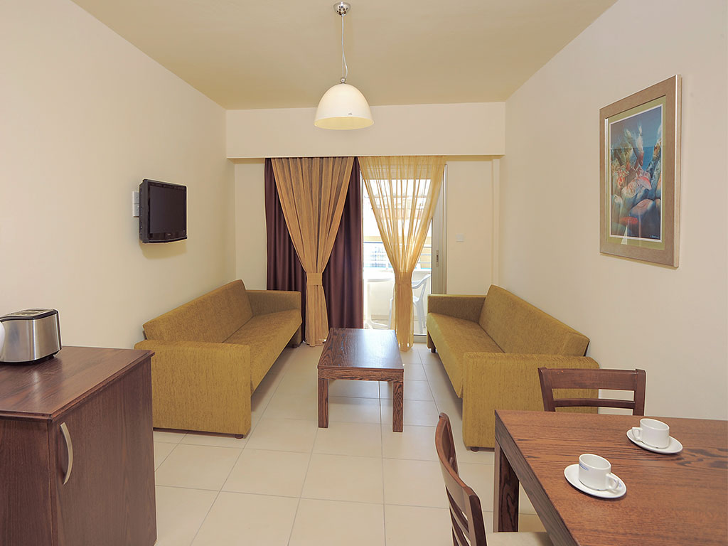 Centralt beliggende hotel med fint poolområde